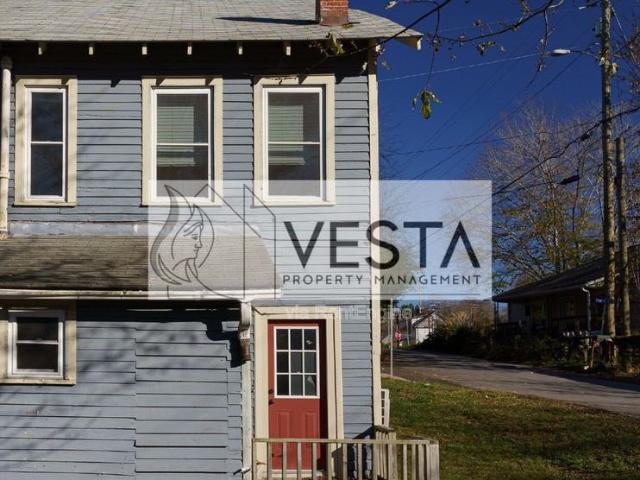 2 Bedroom Apartment for Rent at 2 3rd St #A, Asheville, NC 28804