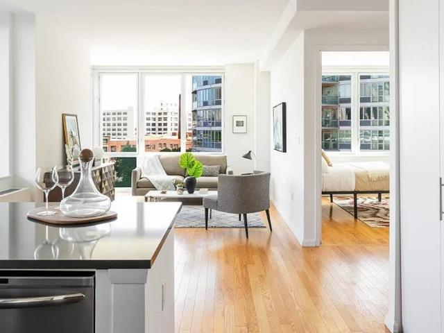 2 Bedroom Apartment for Rent at 2 S End Ave #2154, New York, NY 10280 Battery Park City