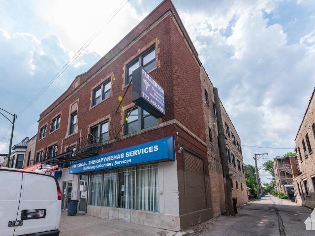 2 Bedroom Apartment for Rent at 3409 W Fullerton Ave #3409 2B, Chicago, IL 60647 Logan Square