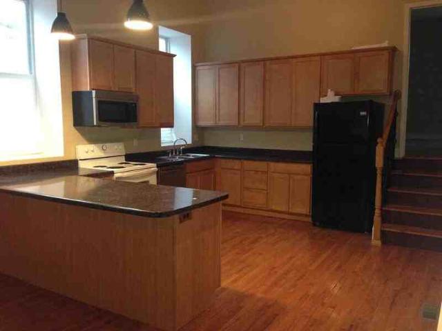 2 Bedroom Apartment for Rent at 3414 California Ave, St. Louis, MO 63118 Gravois Park