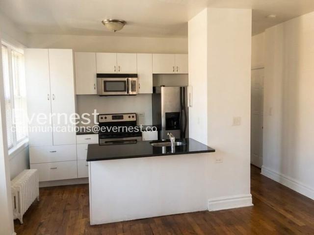 2 Bedroom Apartment for Rent at 3434 W Mclean Ave, Chicago, IL 60647 Logan Square