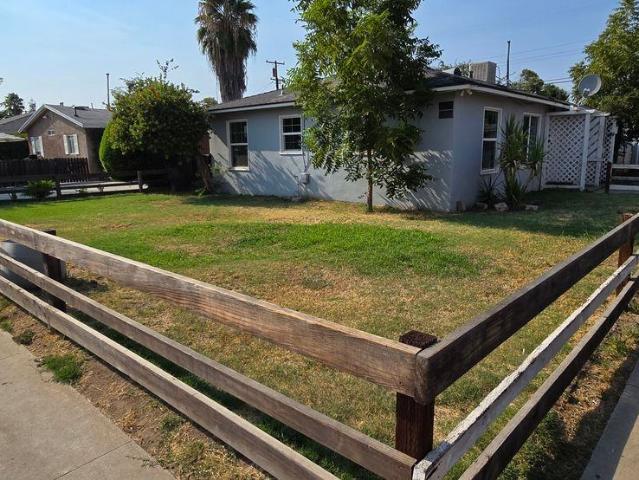 2 Bedroom Apartment for Rent at 3435 E Terrace Ave, Fresno, CA 93703 McLane