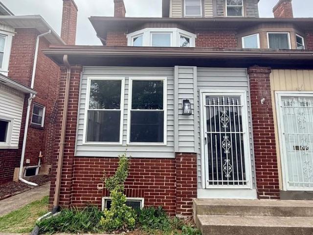 2 Bedroom Apartment for Rent at 3443 Derry St #1, Harrisburg, PA 17111