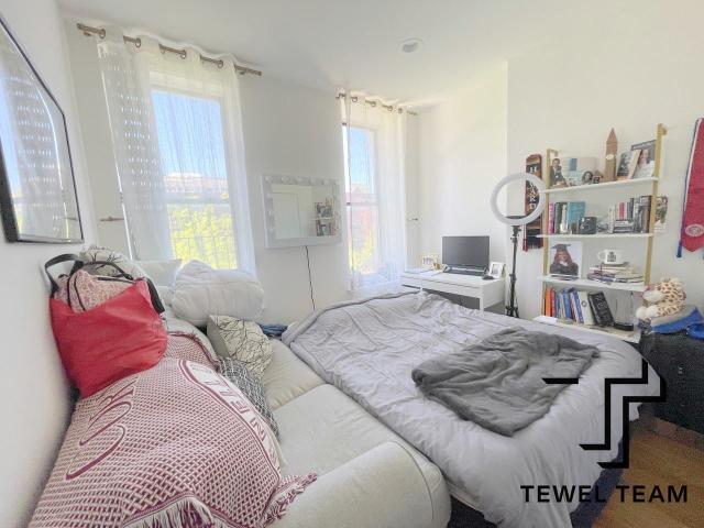 2 Bedroom Apartment for Rent at 346 Lenox Avenue #4A, New York, NY 10027 Central Harlem