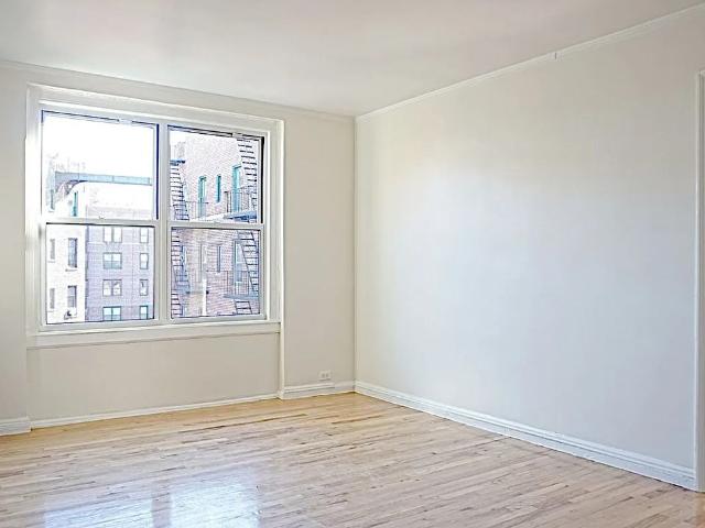 2 Bedroom Apartment for Rent at 34 19 90th Street #C22, New York, NY 11372 Jackson Heights