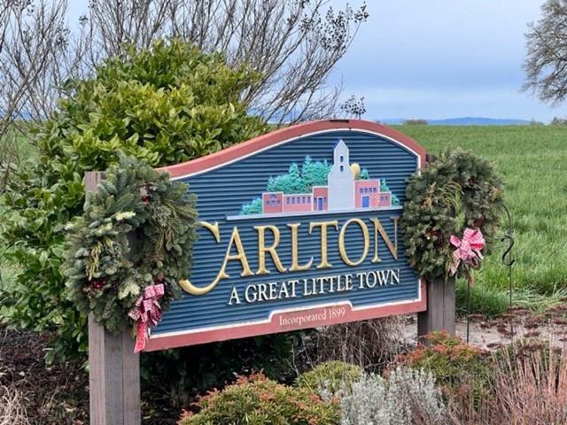 2 Bedroom Apartment for Rent at 354 S 8th St #20, Carlton, OR 97111