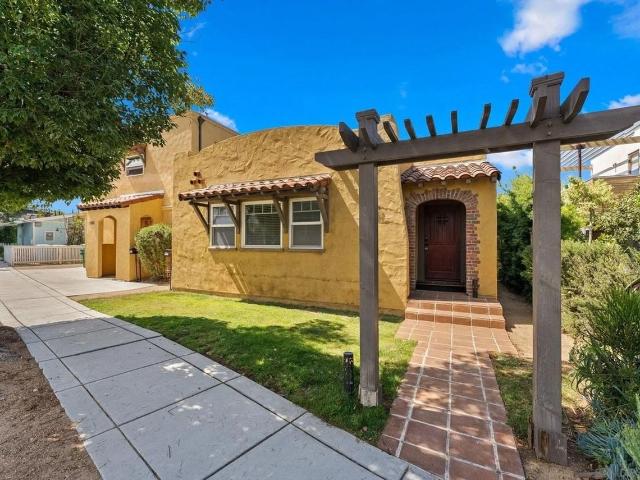 2 Bedroom Apartment for Rent at 3562 Sydney Pl, San Diego, CA 92116 Adams North