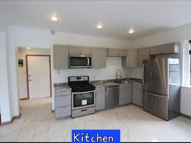 2 Bedroom Apartment for Rent at 3613 California Ave #3, Pittsburgh, PA 15212 Brighton Heights