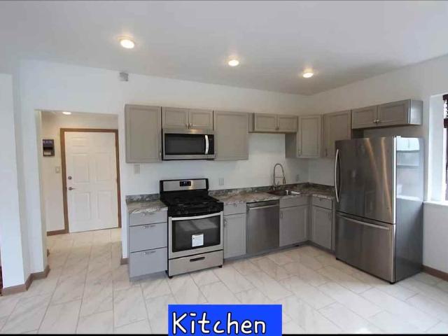 2 Bedroom Apartment for Rent at 3613 California Ave #3, Pittsburgh, PA 15212 Brighton Heights