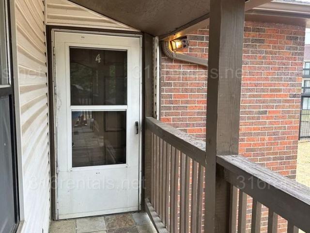 2 Bedroom Apartment for Rent at 369 E Marion Ct #4, Wichita, KS 67216 South City