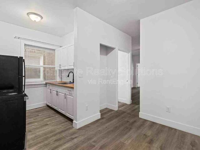2 Bedroom Apartment for Rent at 3702 Meramec St #1E, St. Louis, MO 63116 Dutchtown South