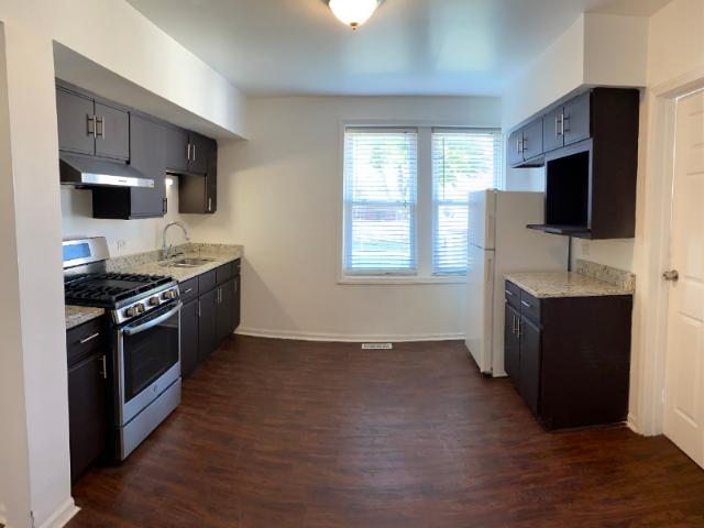 2 Bedroom Apartment for Rent at 3755 S Winchester Ave #1, Chicago, IL 60609 McKinley Park