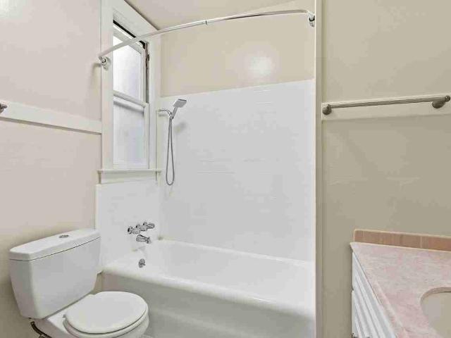 2 Bedroom Apartment for Rent at 380 29th St #2, San Francisco, CA 94131 Noe Valley
