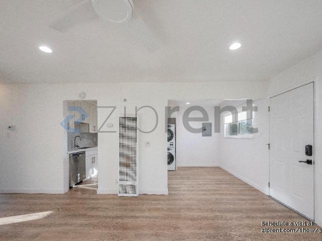 2 Bedroom Apartment for Rent at 3816 Ruby St, Oakland, CA 94609 Mosswood