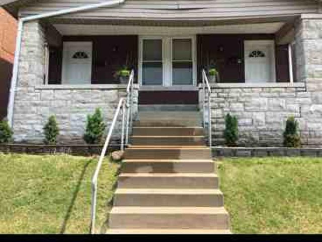 2 Bedroom Apartment for Rent at 3863 Meramec St #A, St. Louis, MO 63116 Dutchtown South