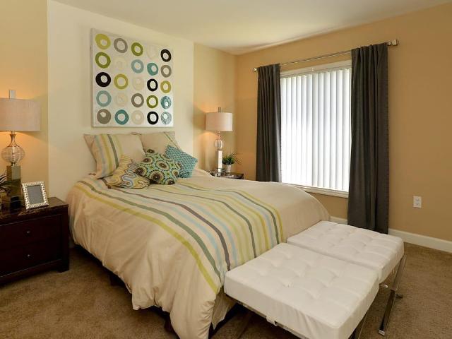 2 Bedroom Apartment for Rent at 3901 38th Ave S, St. Petersburg, FL 33711 Bayview