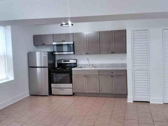 2 Bedroom Apartment for Rent at 3917 W Potomac Ave #G, Chicago, IL 60651 Humboldt Park