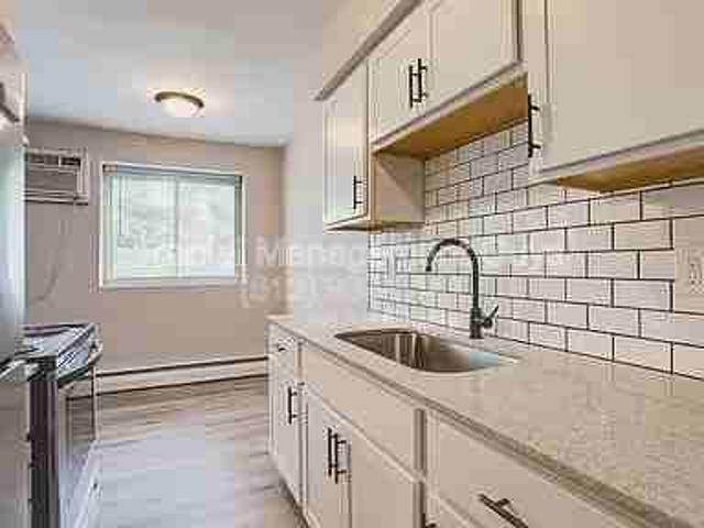 2 Bedroom Apartment for Rent at 3001 N 3rd St #1, Minneapolis, MN 55411 Hawthorne