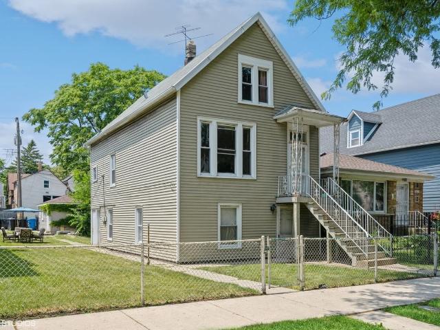 2 Bedroom Apartment for Rent at 3010 N Albany Ave, Chicago, IL 60618 Avondale