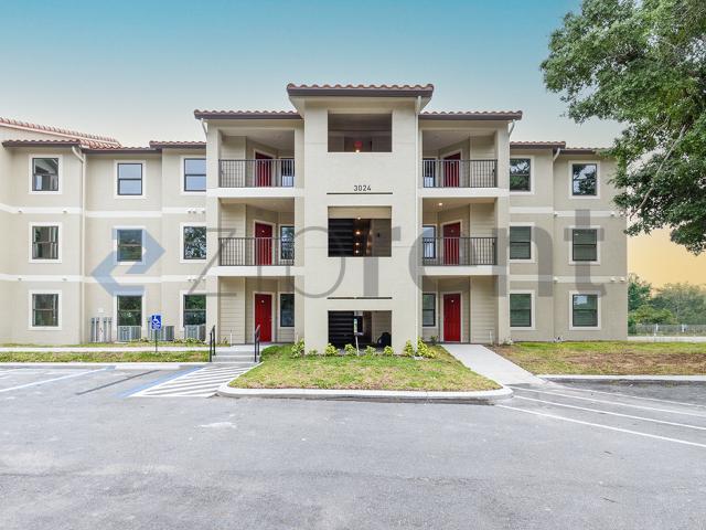 2 Bedroom Apartment for Rent at 3024 Parkway Blvd #207, Kissimmee, FL 34747