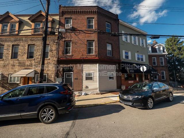 2 Bedroom Apartment for Rent at 3053 Brereton St #2, Pittsburgh, PA 15219 Polish Hill
