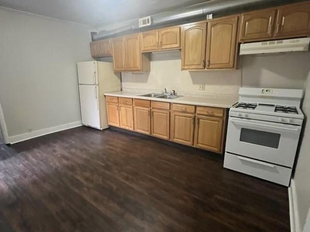2 Bedroom Apartment for Rent at 305 E Grove St, Greenville, MI 48838