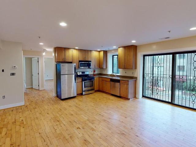 2 Bedroom Apartment for Rent at 306 Atlantic St Se #7, Washington, DC 20032 Congress Heights