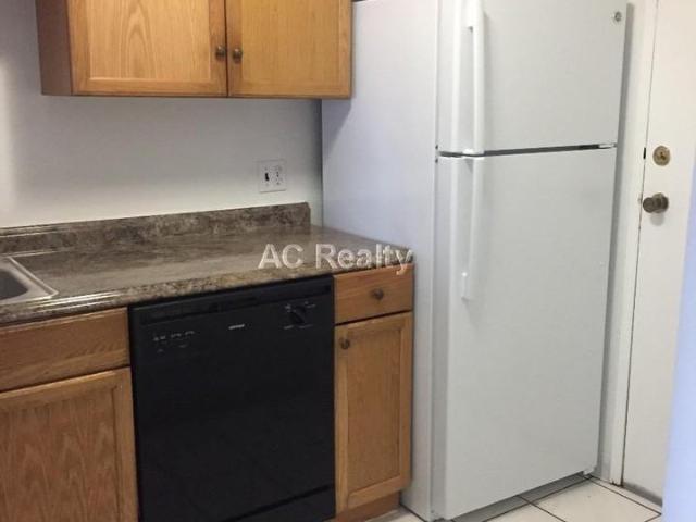 2 Bedroom Apartment for Rent at 30 Park Avenue #30, Revere, MA 02151 Downtown Revere