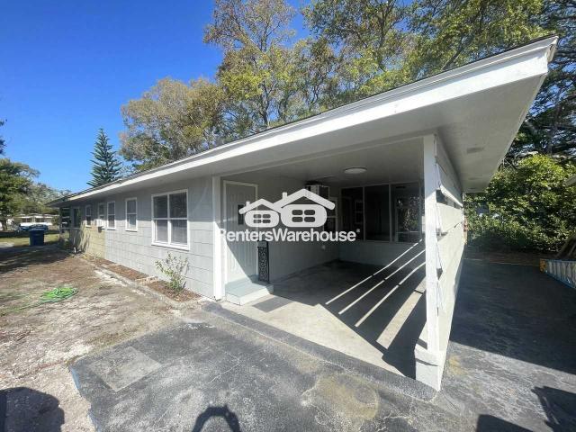 2 Bedroom Apartment for Rent at 310 S Arcturas Ave #3, Clearwater, FL 33765