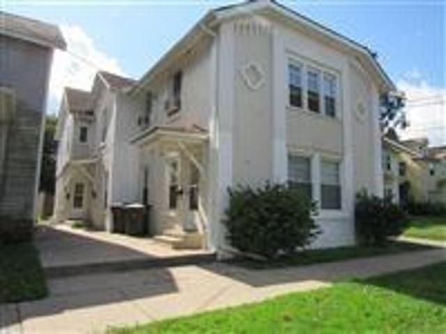 2 Bedroom Apartment for Rent at 311 Van Buren St #3, Jackson, MI 49201
