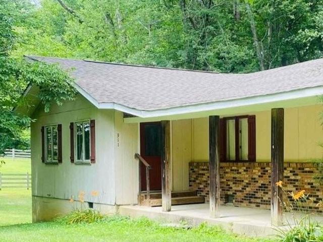 2 Bedroom Apartment for Rent at 311 Verdun Rd, Oneida, TN 37841