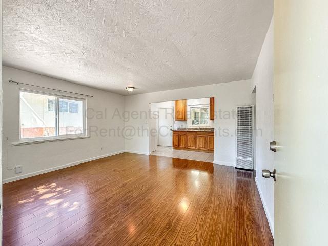2 Bedroom Apartment for Rent at 3164 High St #D, Oakland, CA 94619 Maxwell Park