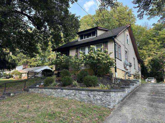 2 Bedroom Apartment for Rent at 319 W Park Ave #A, Lindenwold, NJ 08021 Lindenwold