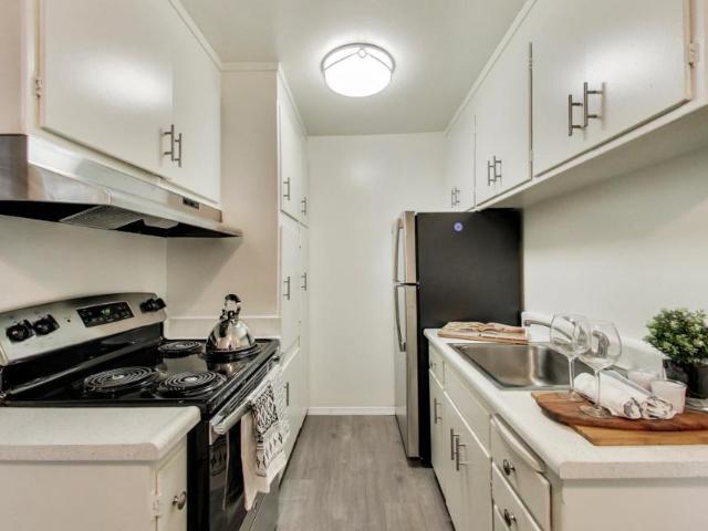 2 Bedroom Apartment for Rent at 319 E Tabor Ave, Fairfield, CA 94533