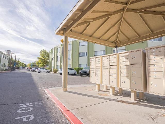 2 Bedroom Apartment for Rent at 3200 Lakeside Dr, Reno, NV 89509