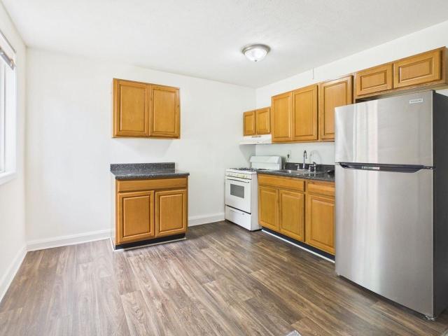 2 Bedroom Apartment for Rent at 3202 Midlothian Tpke #3206J, Richmond, VA 23224 Swansboro West