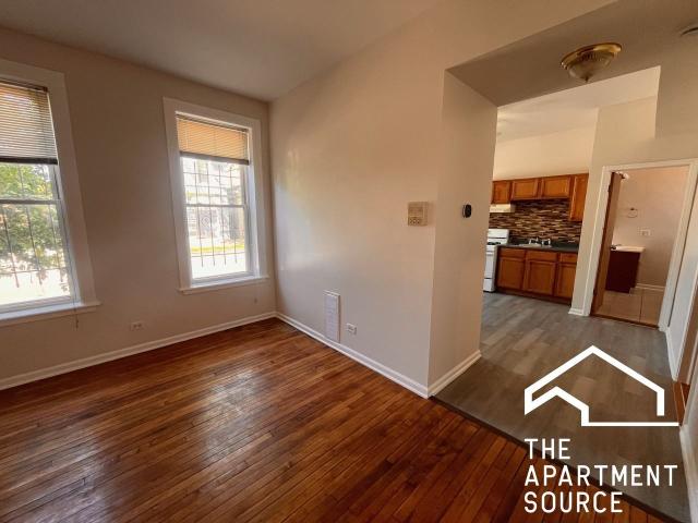 2 Bedroom Apartment for Rent at 3227 S Carpenter St #2M, Chicago, IL 60608 Bridgeport