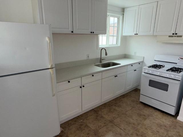 2 Bedroom Apartment for Rent at 3268 National Ave #B, San Diego, CA 92113 Logan Heights