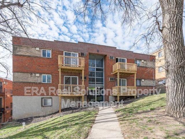 2 Bedroom Apartment for Rent at 3271 Morrison Ave #8, Cincinnati, OH 45220 Clifton