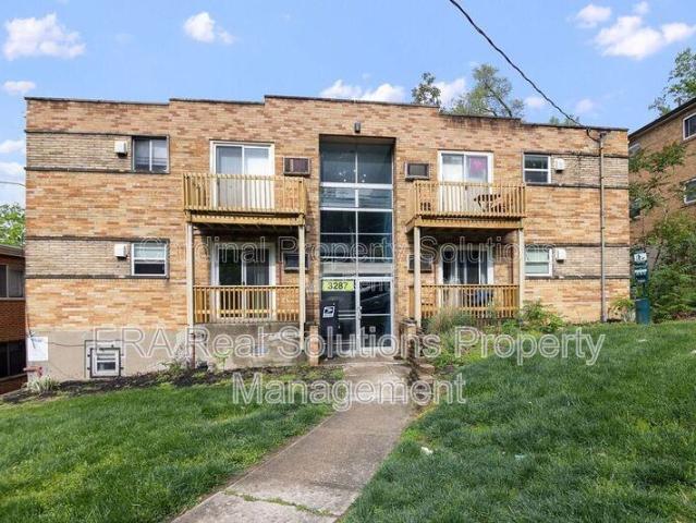 2 Bedroom Apartment for Rent at 3287 Morrison Ave #4, Cincinnati, OH 45220 Clifton