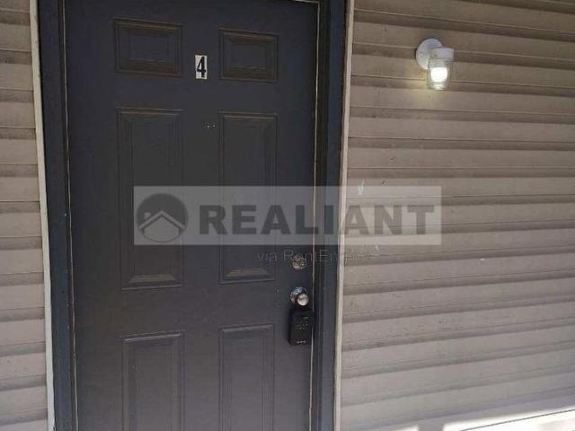 2 Bedroom Apartment for Rent at 32 Mary St #4, Berea, KY 40403