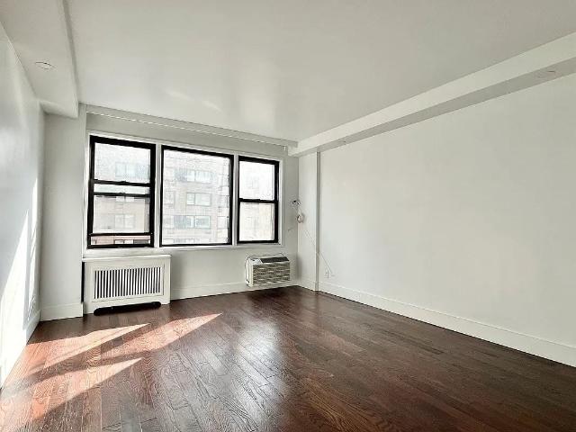 2 Bedroom Apartment for Rent at 333 E 34th St #27K, New York, NY 10016 Murray Hill