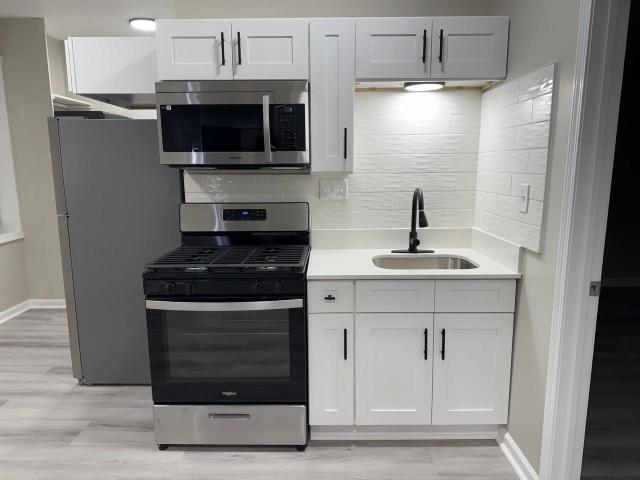 2 Bedroom Apartment for Rent at 3310 N Meridian St, Indianapolis, IN 46208 Near Northwest Riverside