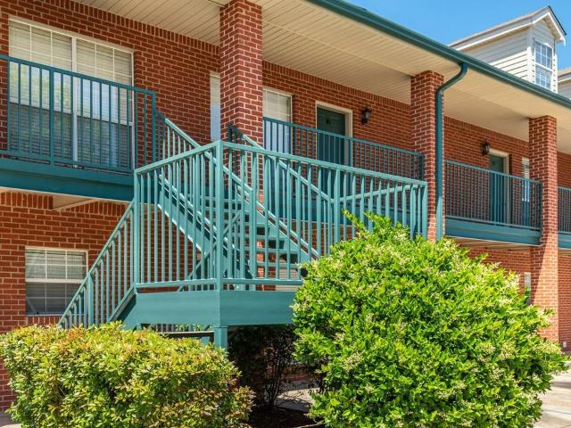 2 Bedroom Apartment for Rent at 3315 W 4th St #13, Hattiesburg, MS 39401
