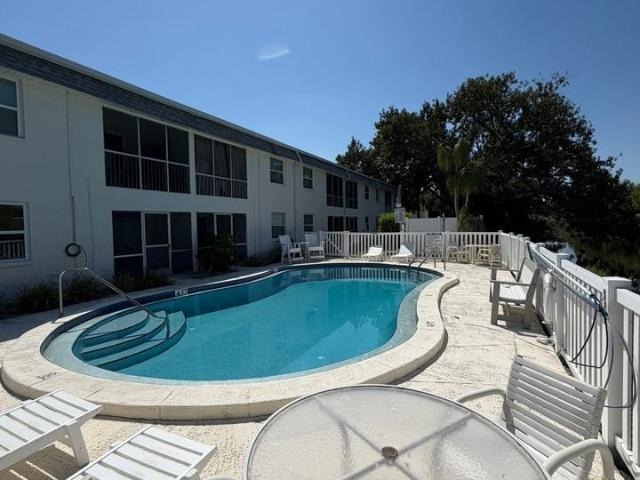 2 Bedroom Apartment for Rent at 3322 Camelot Dr #C3, Largo, FL 33771