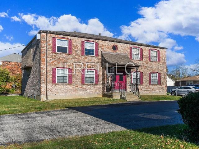 2 Bedroom Apartment for Rent at 3325 Breckenridge Ln #3, Louisville, KY 40220