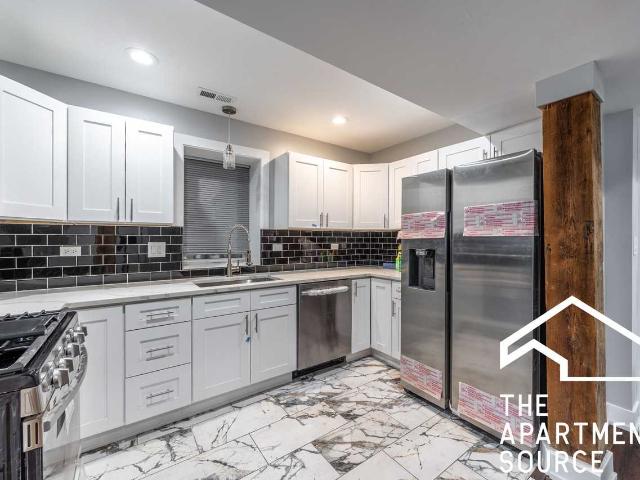 2 Bedroom Apartment for Rent at 3328 W Congress Pkwy #G, Chicago, IL 60624 East Garfield Park