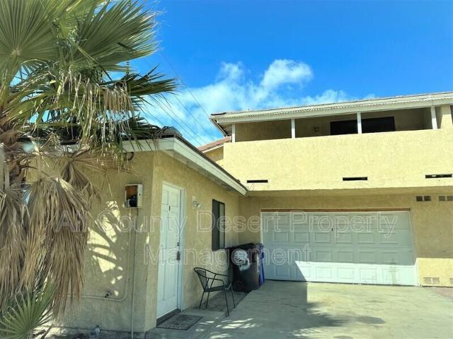 2 Bedroom Apartment for Rent at 33950 Via De Anza #B, Cathedral City, CA 92234
