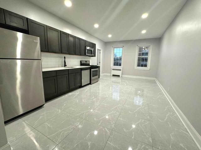 2 Bedroom Apartment for Rent at 3 Dewitt Rd #309, Elizabeth, NJ 07208
