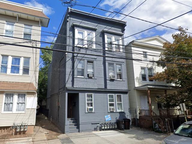 2 Bedroom Apartment for Rent at 441 Marshall Street #4, Elizabeth, NJ 07206